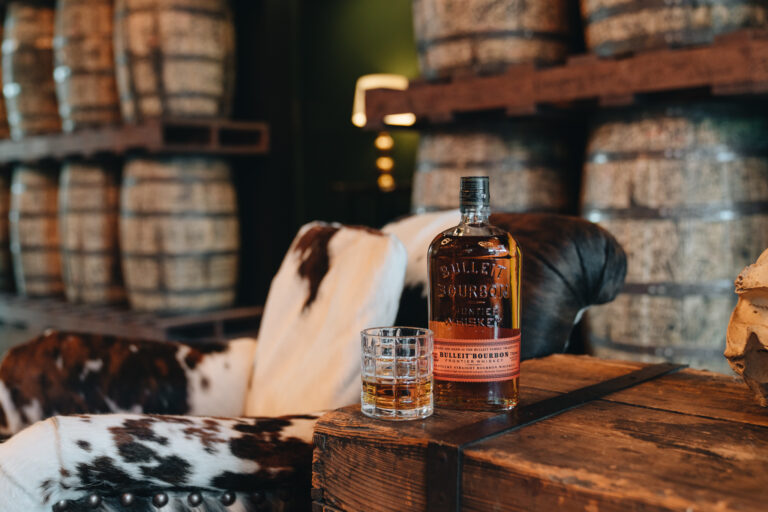 Bulleit Distilling Co. | Kentucky Bourbon Trail®