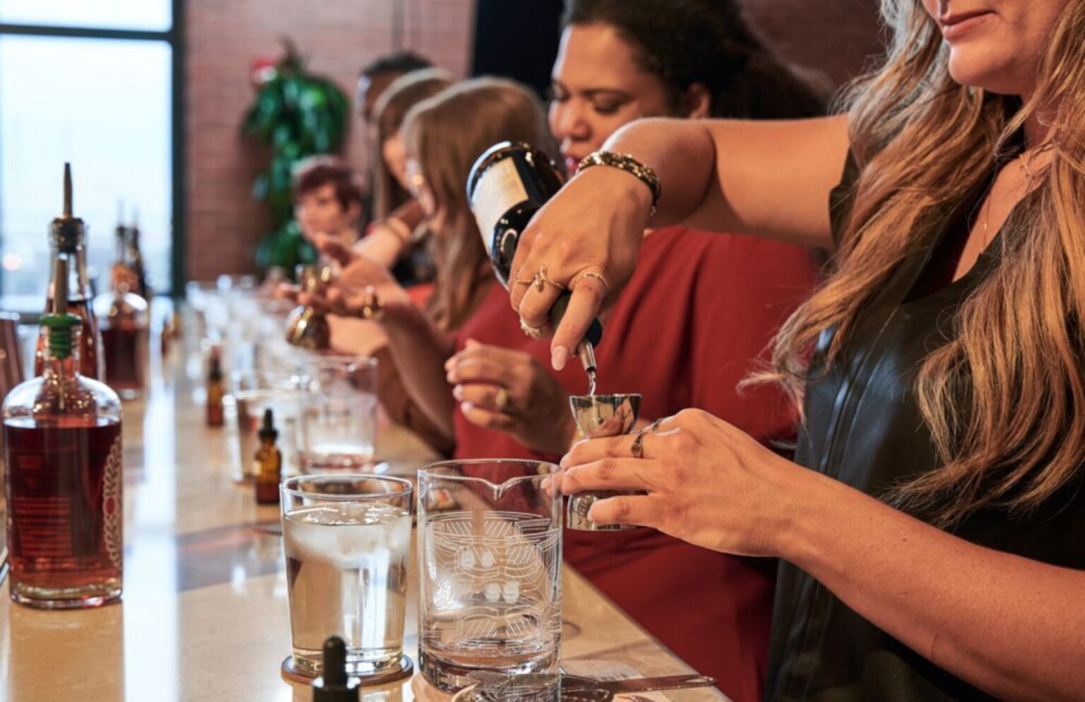 Behind the Bar Class | Kentucky Bourbon Trail®