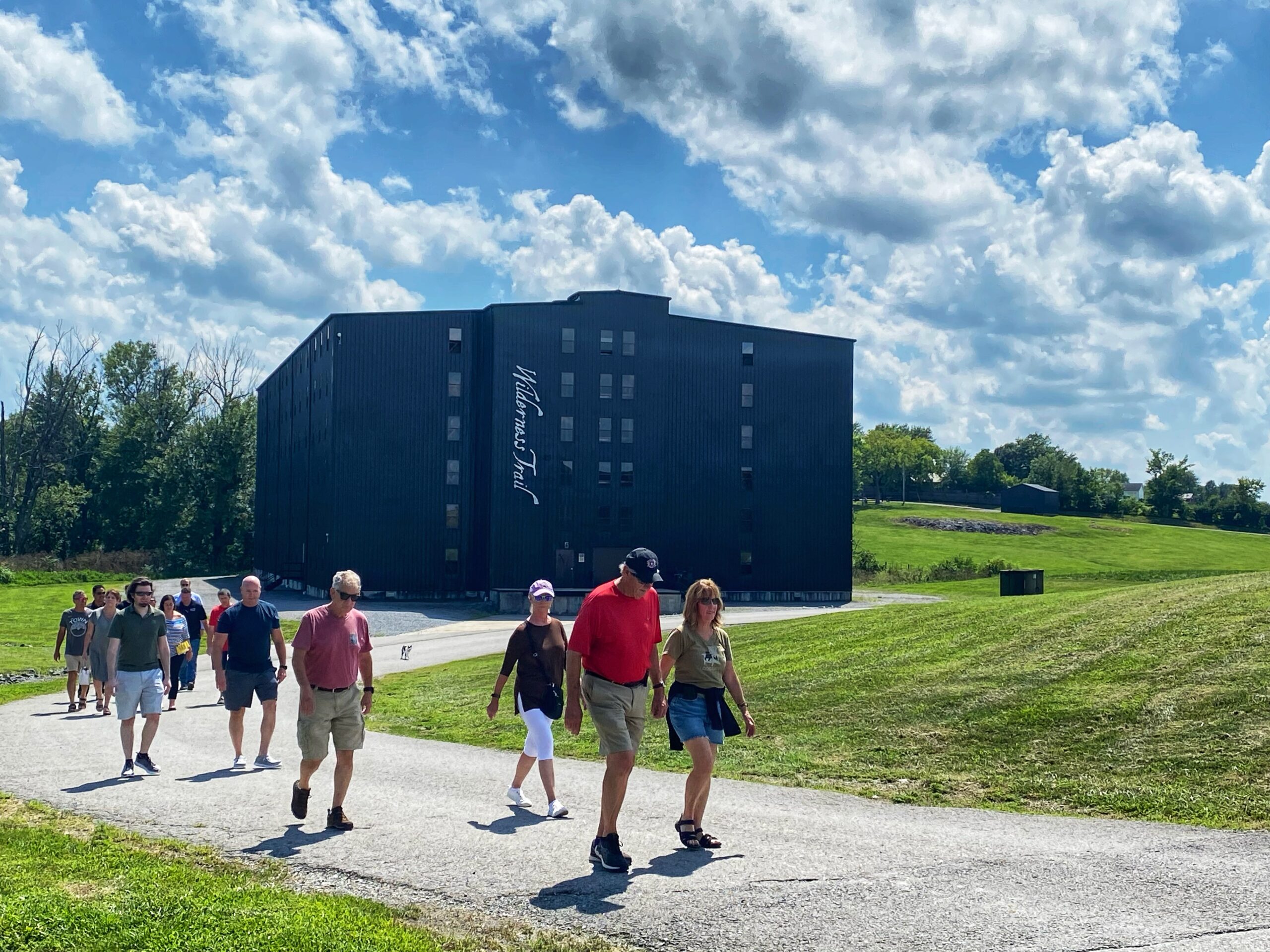 Distillery Tour Tuesdays & Wednesdays | Kentucky Bourbon Trail®